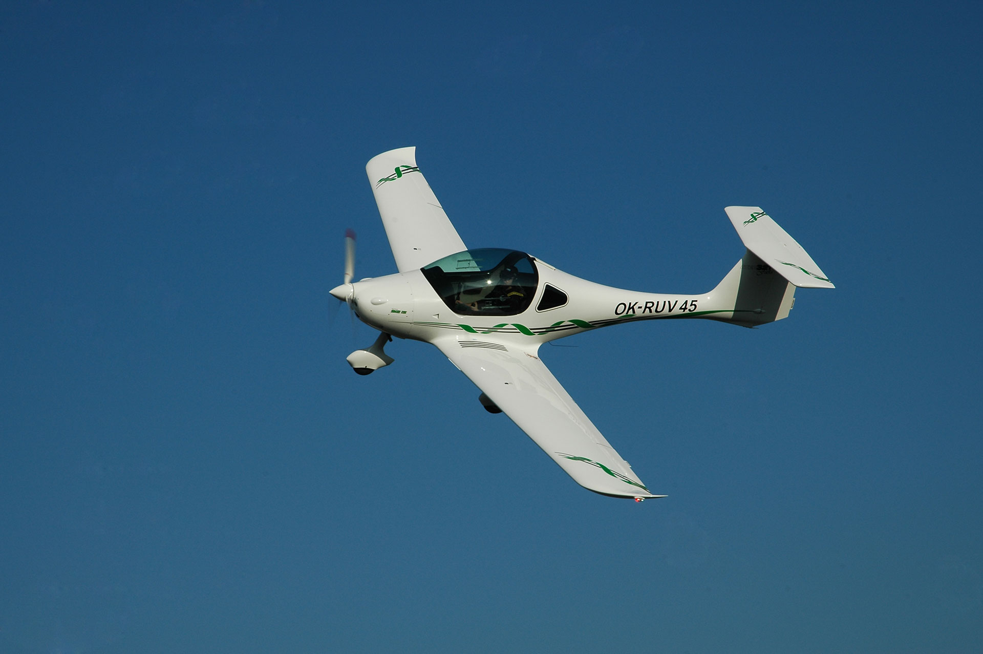 ATA by Pelletier - Avignon | vente avions neufs et d'occasion - maintenance