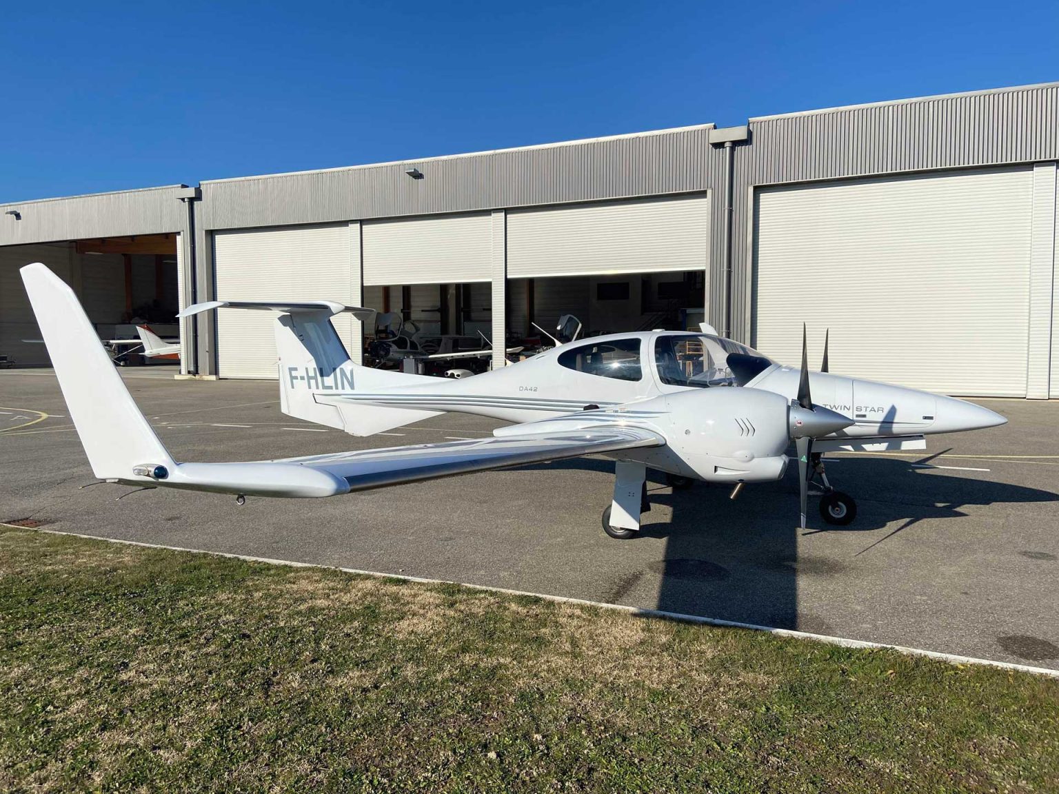 DIAMOND AIRCRAFT DA42 TDi “Twin Star” - Avion d'occasion à Avignon