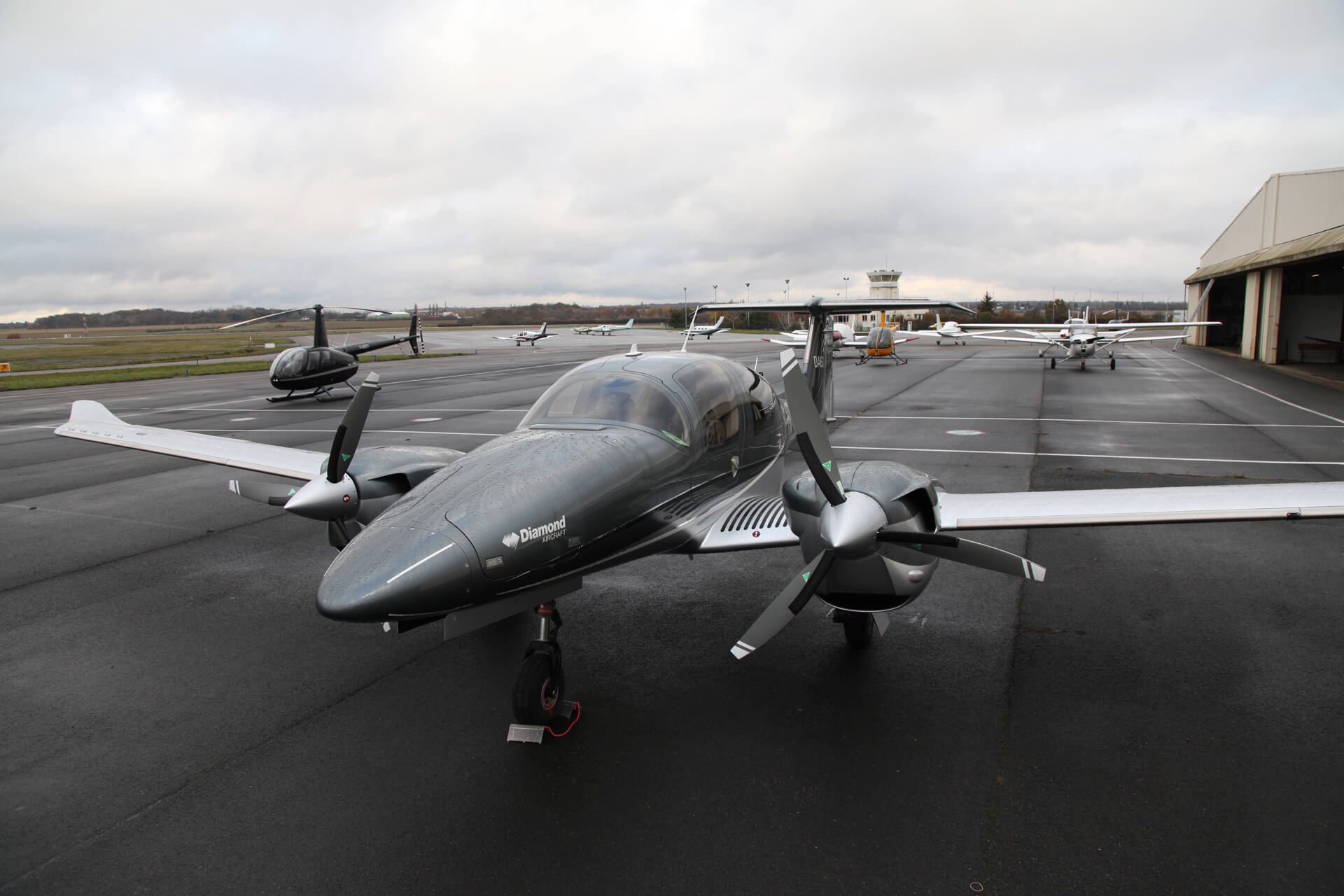 2016 DIAMOND AIRCRAFT DA 62 | avion d'occasion ATA by Pelletier